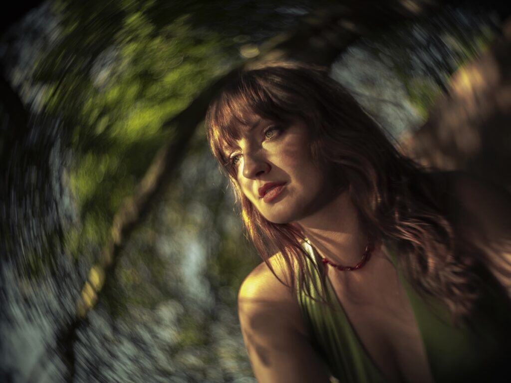 Madison Cunningham - Big Ears